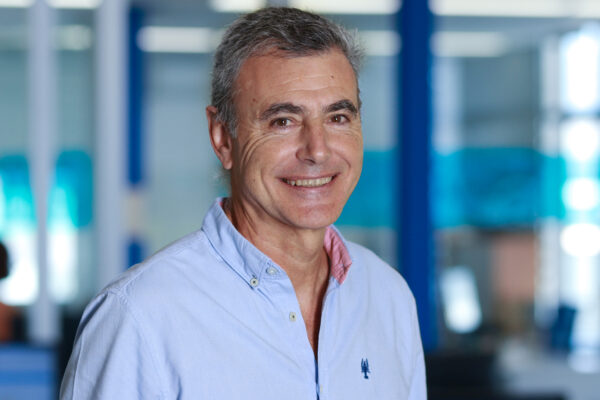 Conócenos - angel24